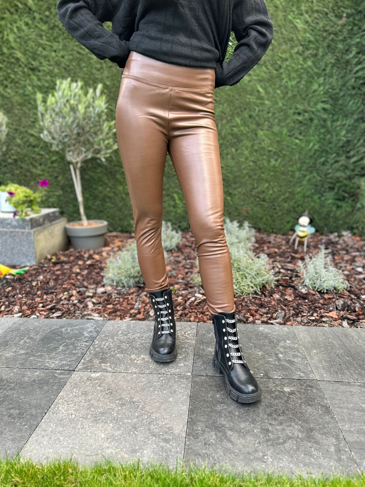 Leder look legging in bruin | Diva Fashion