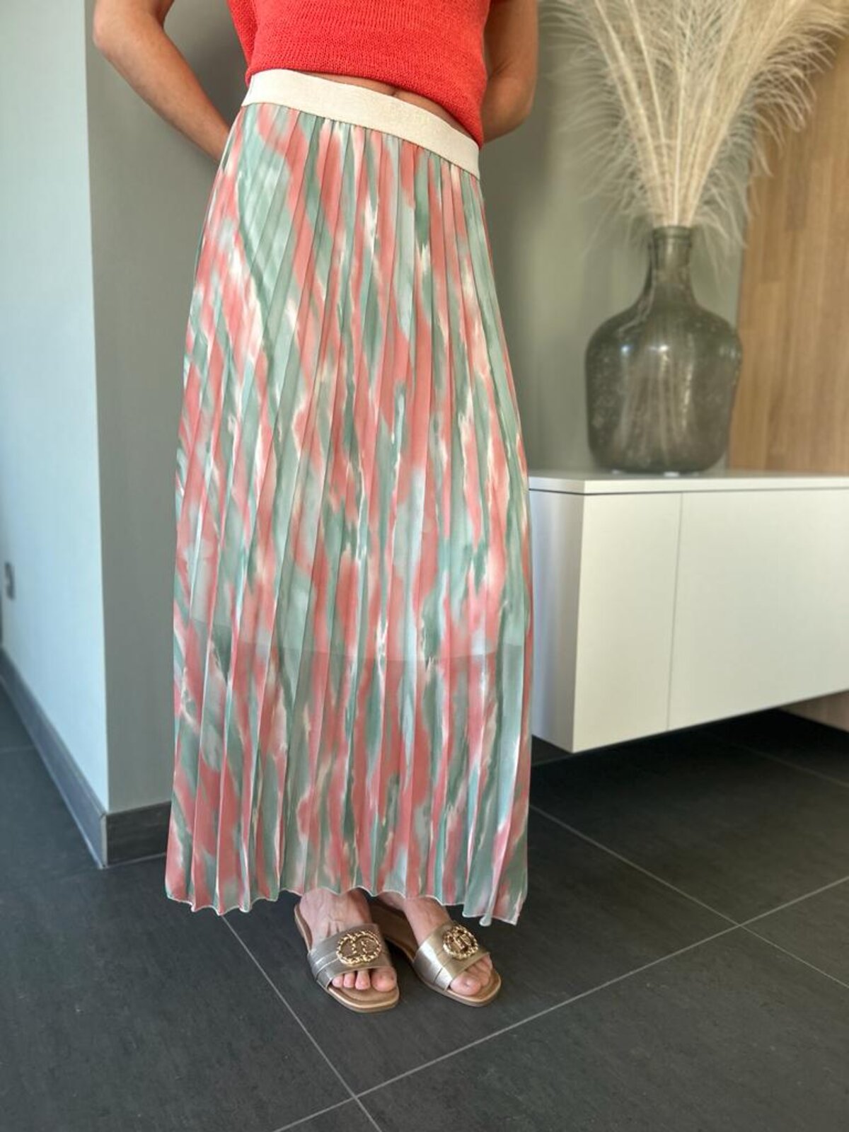 Rok plissé in groene print | Diva Fashion