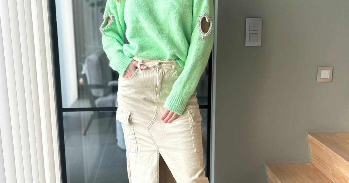 Pull met hartje in fel groen | Diva Fashion