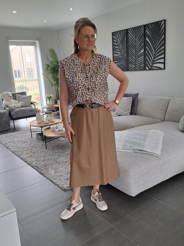 Vest zonder mouw in ecru | Diva Fashion